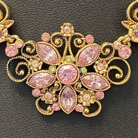 Avon | Jewelry | Vintage Avon Necklace | Poshmark